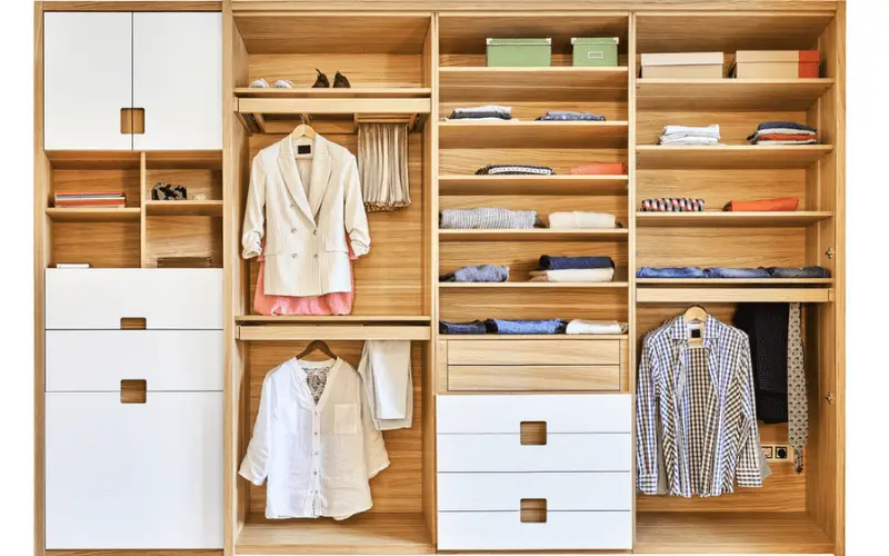 15 Conseils D'une Professionnelle Pour Organiser Ses Placards