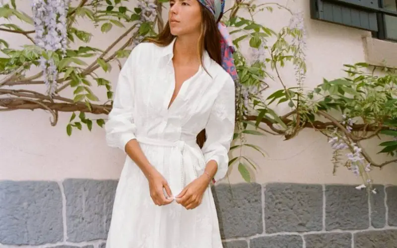 15 Robes Amples Parfaites Avec Des Sandales et Des Baskets en Eté