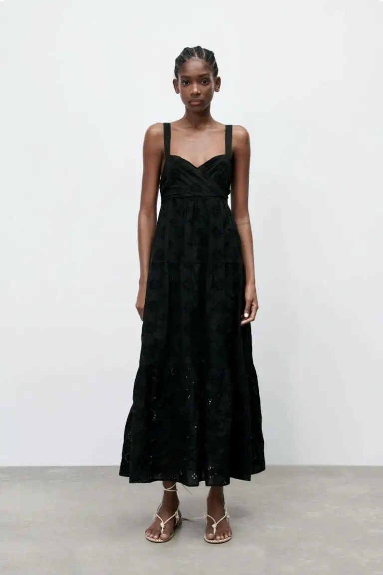 15 Robes Amples Parfaites Avec Des Sandales et Des Baskets en Eté