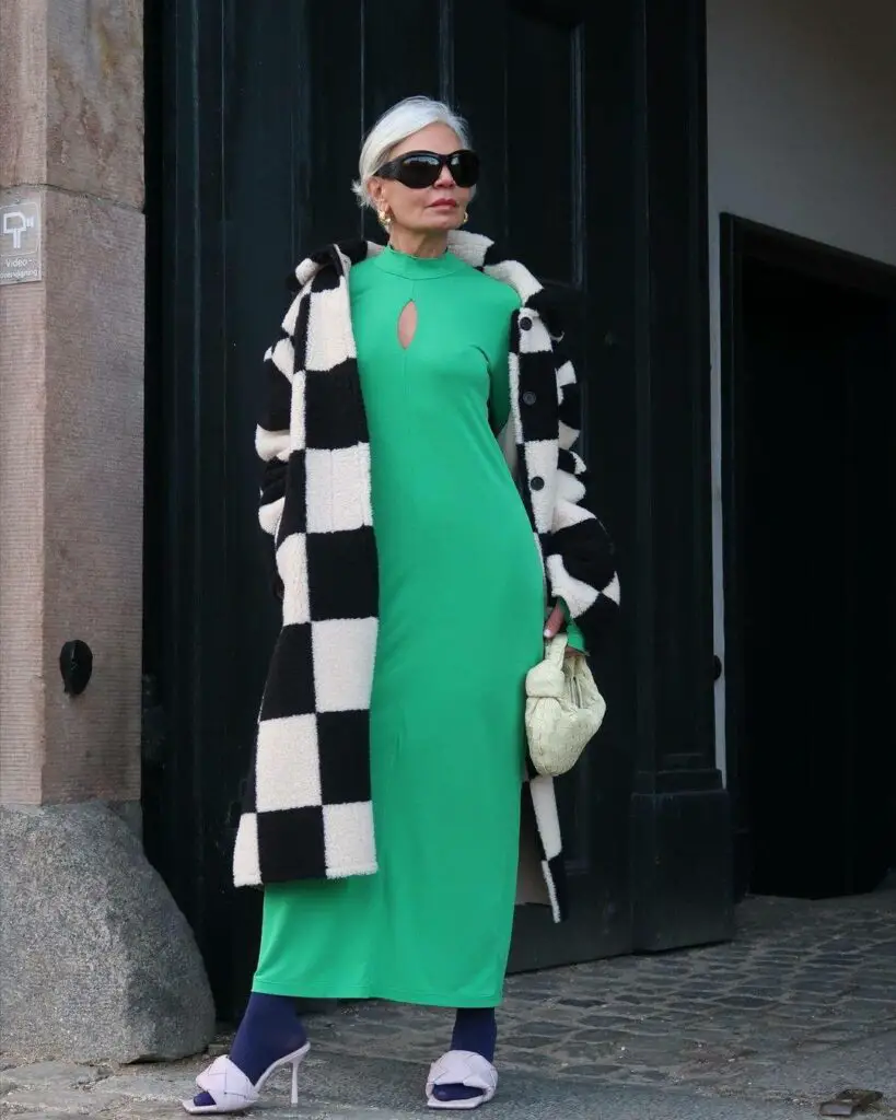 10 Idées Pour Porter Une Robe Longue En Hiver Avec Du Sytle