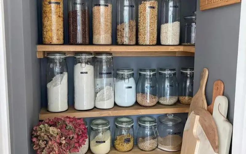 17 Idées Parfaites Pour Créer Un Petit Cellier Dans Sa Cuisine