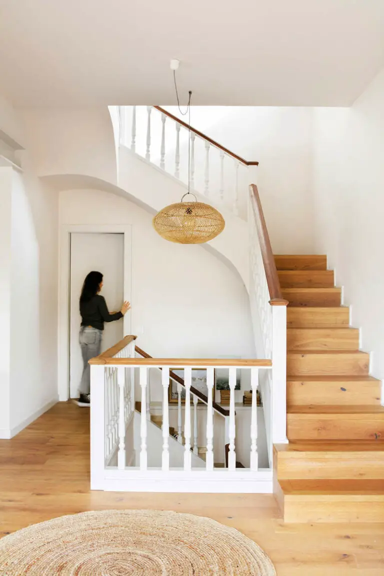 20 Idées Ingénieuses Pour Décorer Palier et Escalier de la Maison