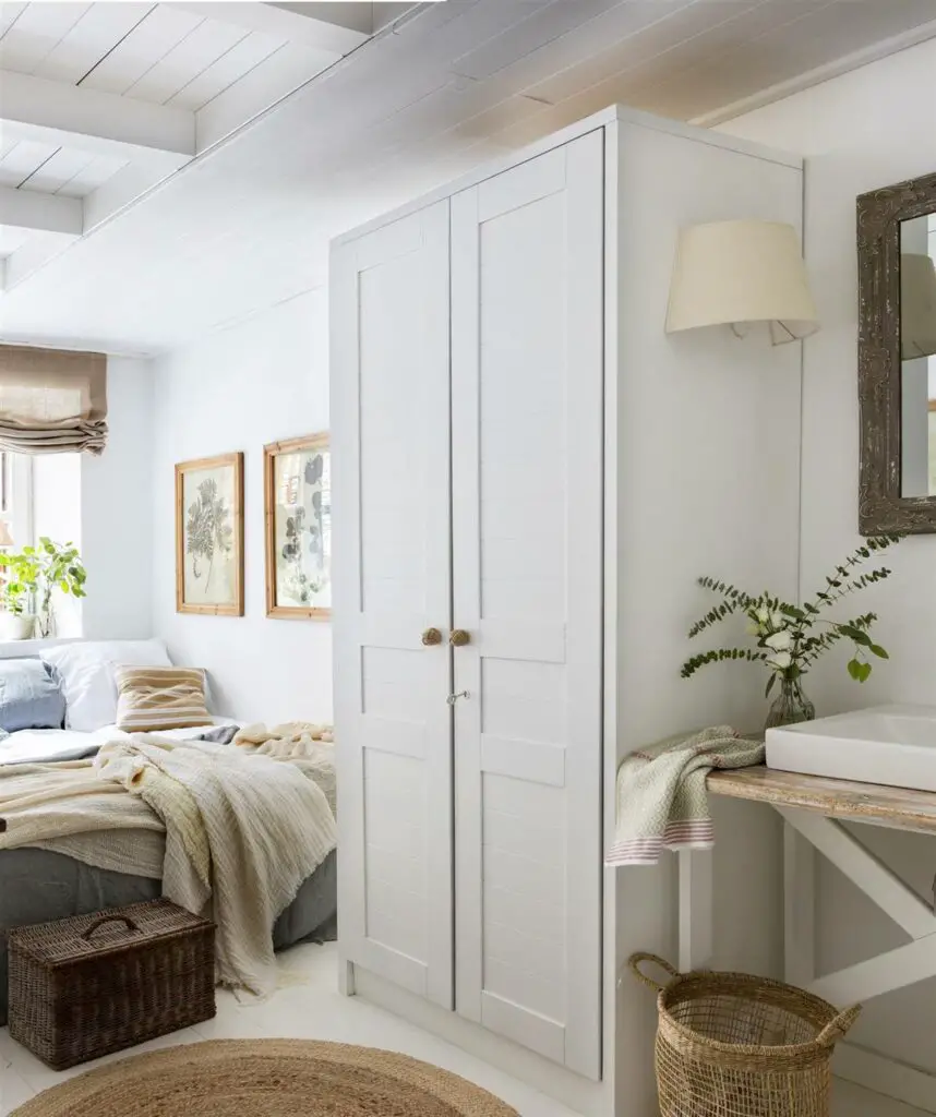 14 Conseils D'Experts Pour Organiser Une Mini-Penderie