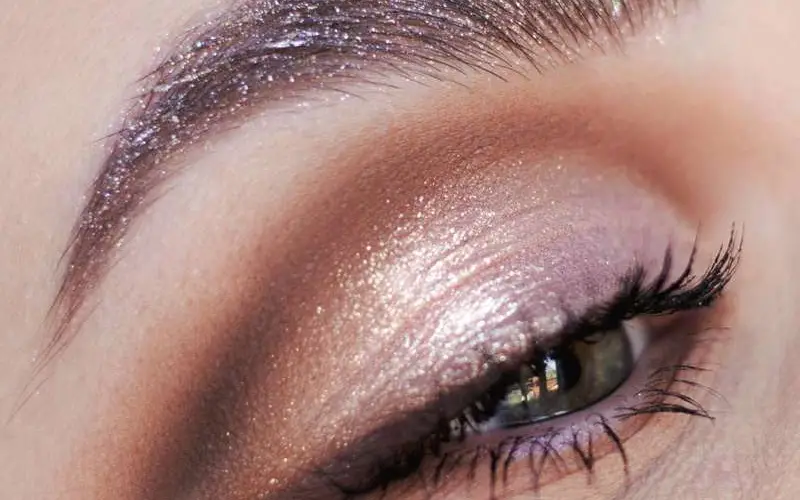 6 Formes De Sourcils Tendances Pour Ce Printemps Eté 2024