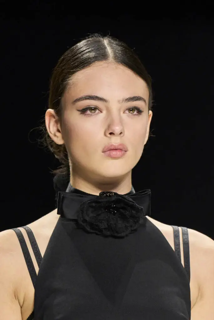 6 Formes de Sourcils Tendances Pour Ce Printemps/Eté 2024